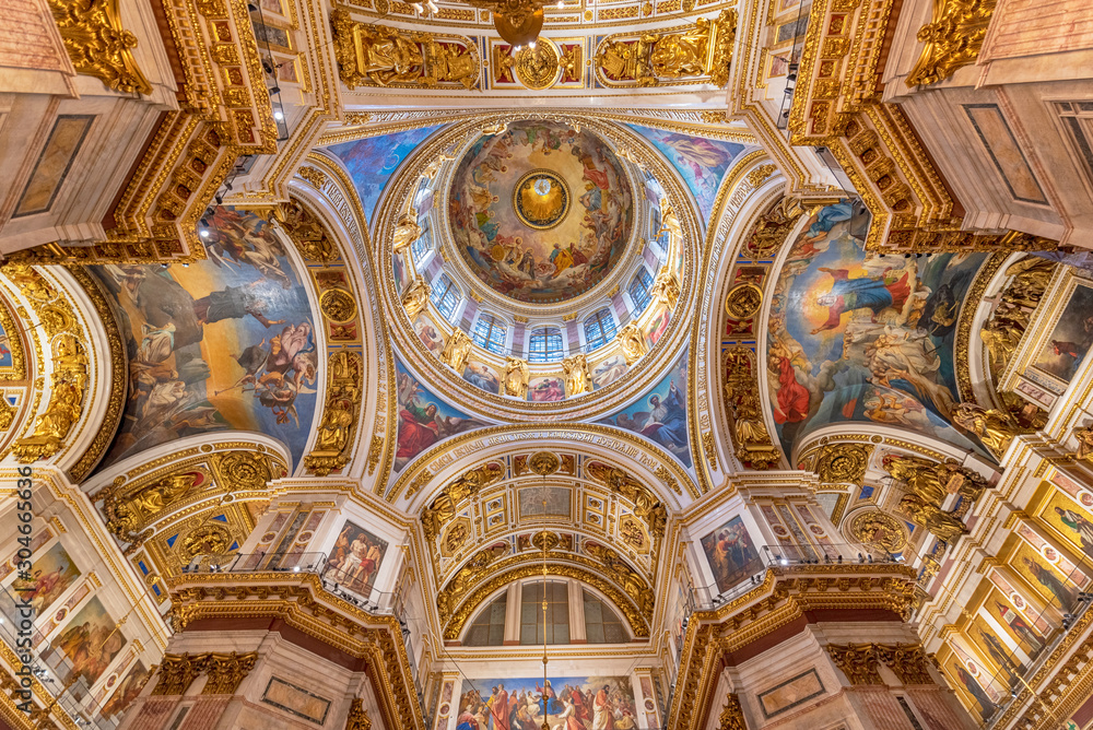Saint Petersburg, Russia - Inside interior of Saint Isaac's Cathedral ...