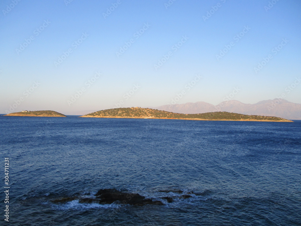 Agioi Pantes and Mikronisi islands in Agios Nikolaos Lasithi 2 Stock ...
