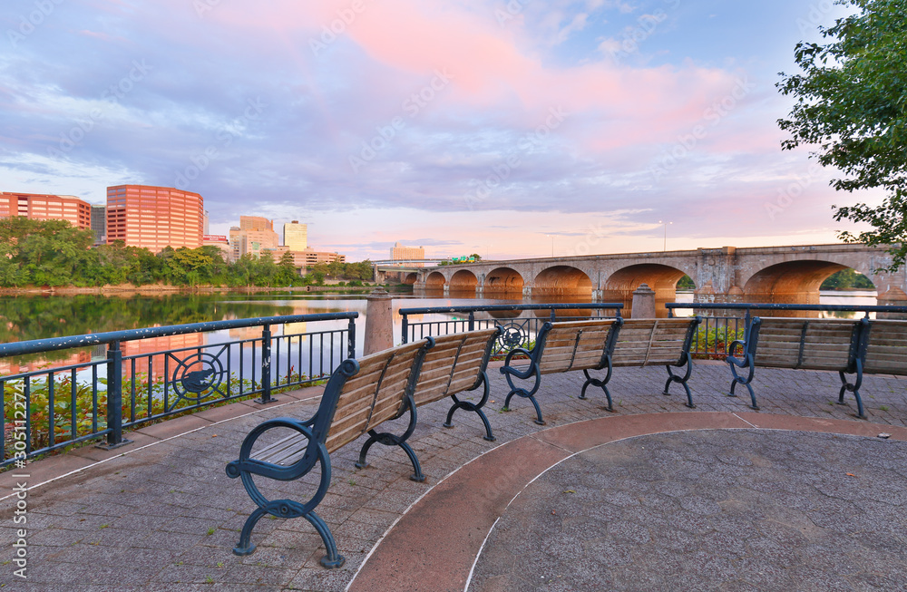 Beautiful sunrise over Connecticut River at Hartford Connecticut. Photo ...