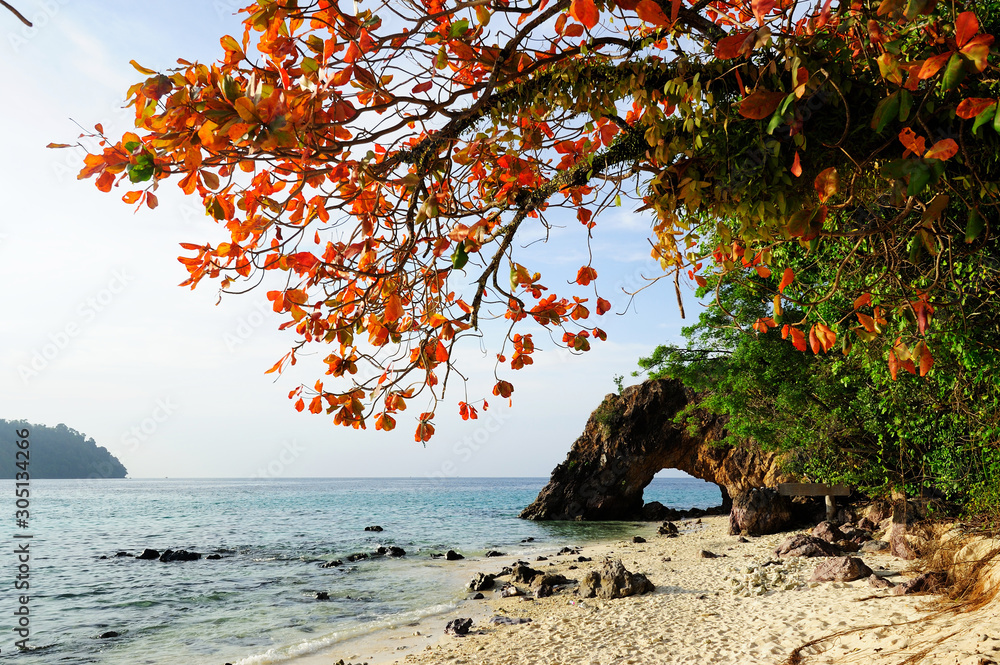 Talu Island. Koh Talu in Tarutao National Park of Satun province ...