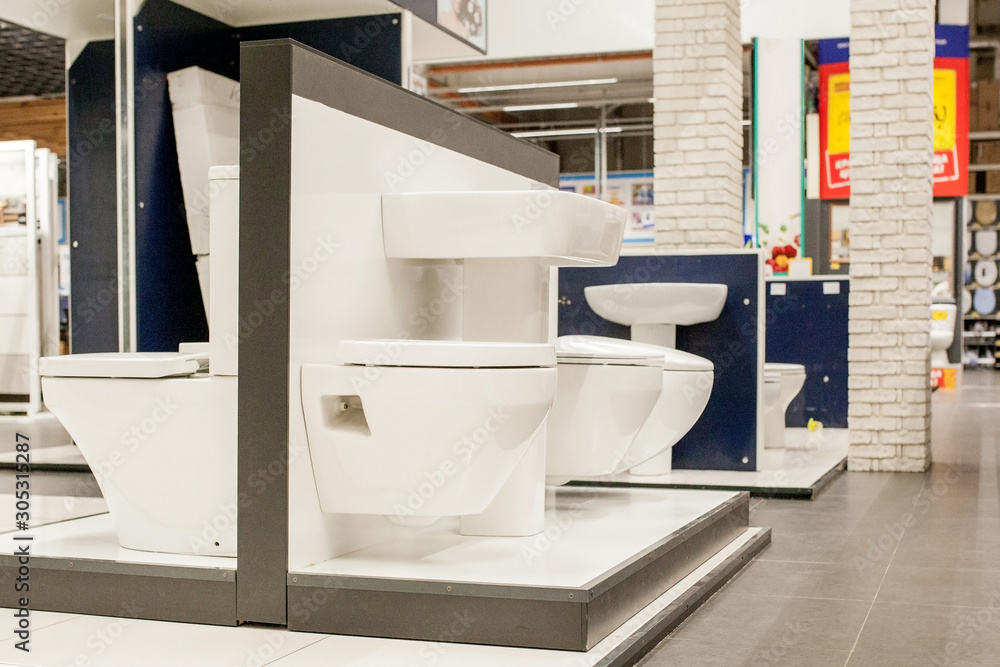 New toilet bowl display in hypermarket of home product and building ...