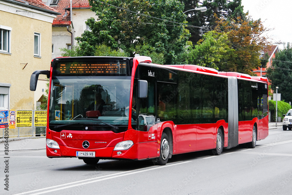 Mercedes-Benz O530 Citaro G Stock Photo | Adobe Stock