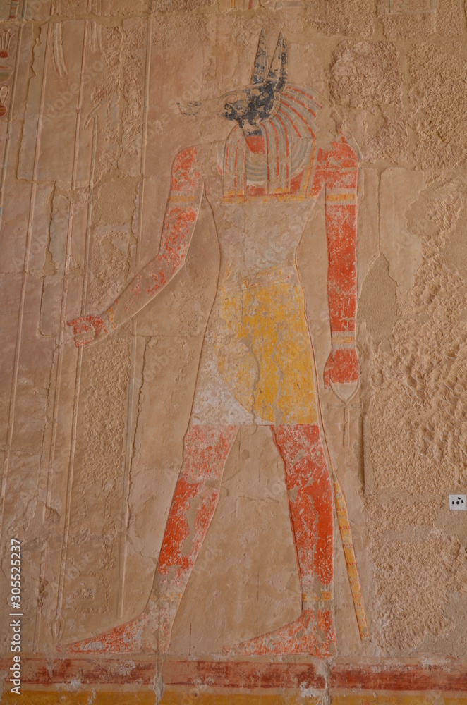 DIEU ANUBIS TEMPLE D'HATCHEPSOUT THÈBES VALLÉE DU NIL EGYPTE Stock ...