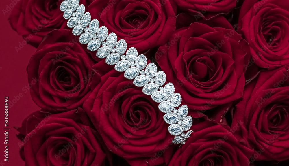 Diamond Brand Wallpaper