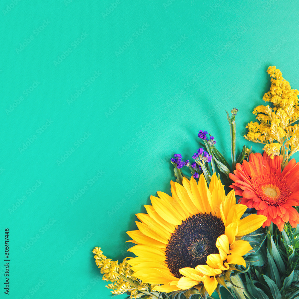 Summer Corner Border