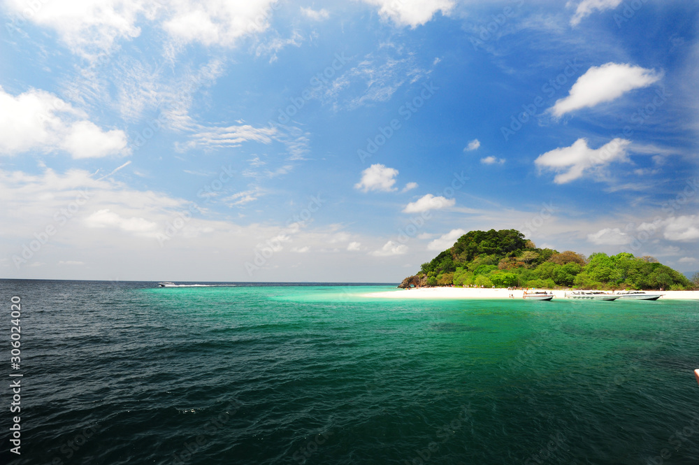 Talu Island. Koh Talu in Tarutao National Park of Satun province ...