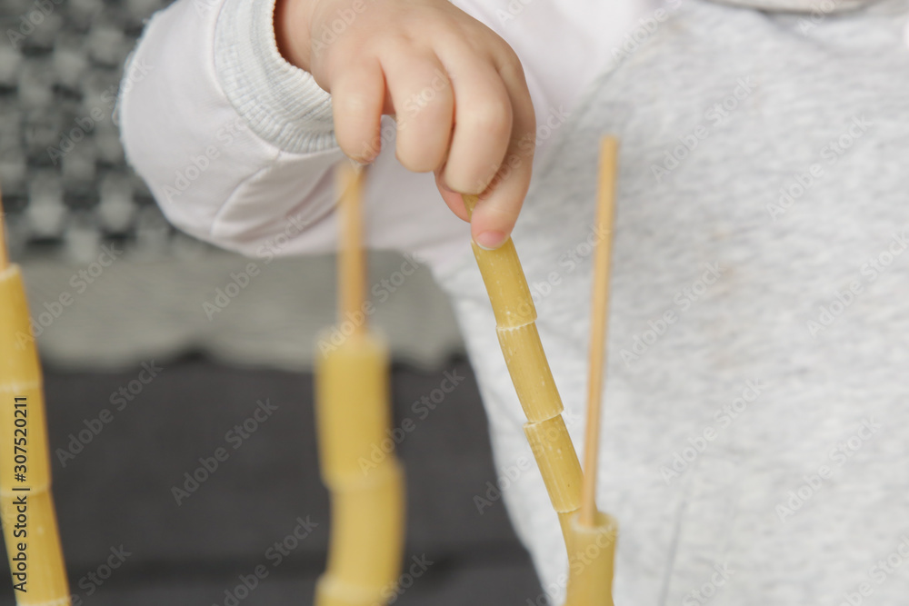 Fine motor pasta threading activity for kids. An easy and fun tower ...