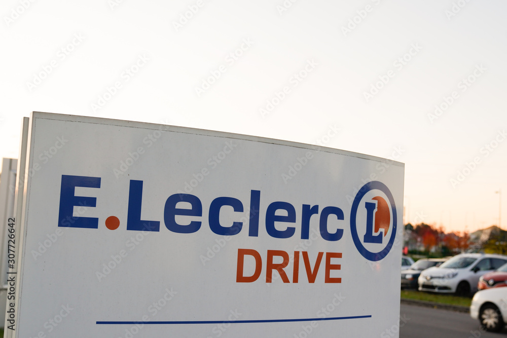 Leclerc logo drive sign E.Leclerc shop store supermarket Stock Photo ...