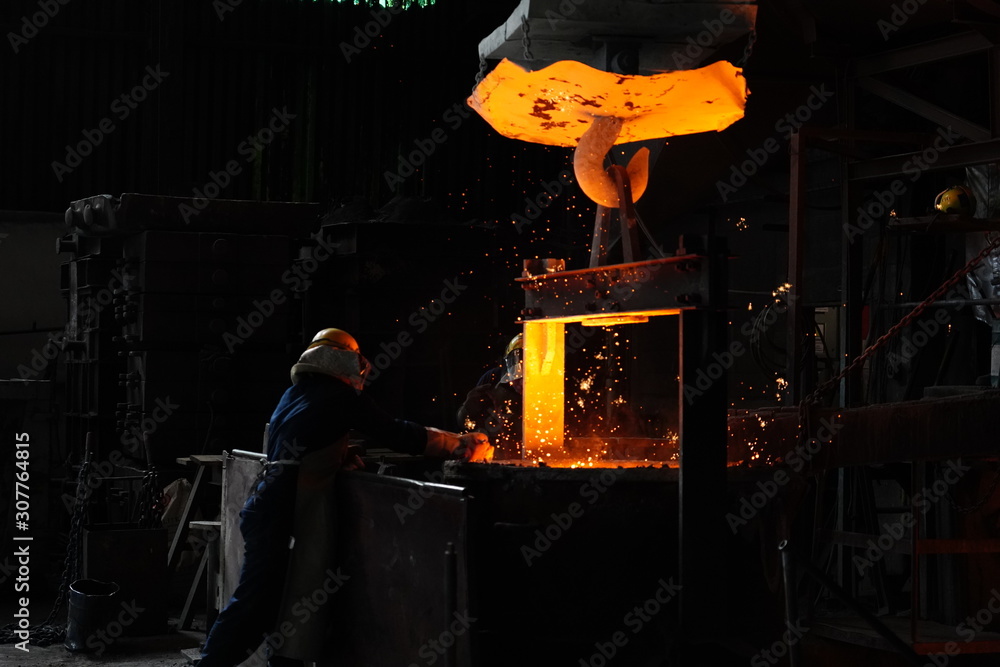 Fundición Industrial - Industrial foundry Stock Photo | Adobe Stock