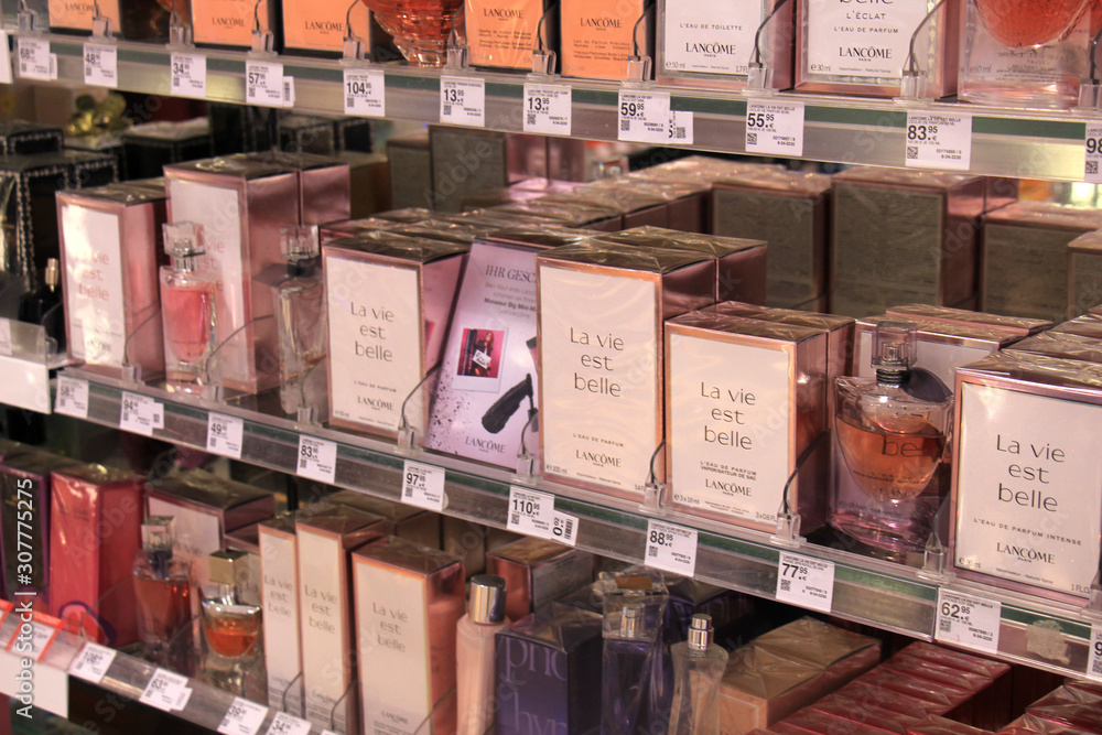 Meppen, Germany, august 14th 2017: different brands of perfume in a ...