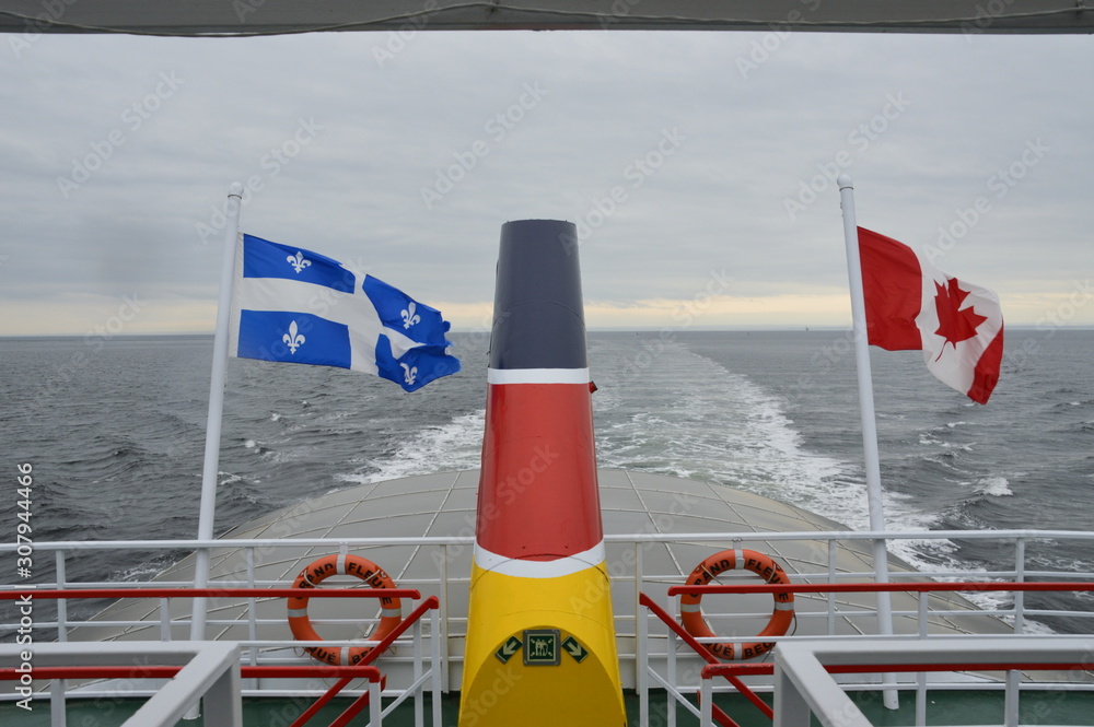 drapeau québec canada Stock Photo | Adobe Stock