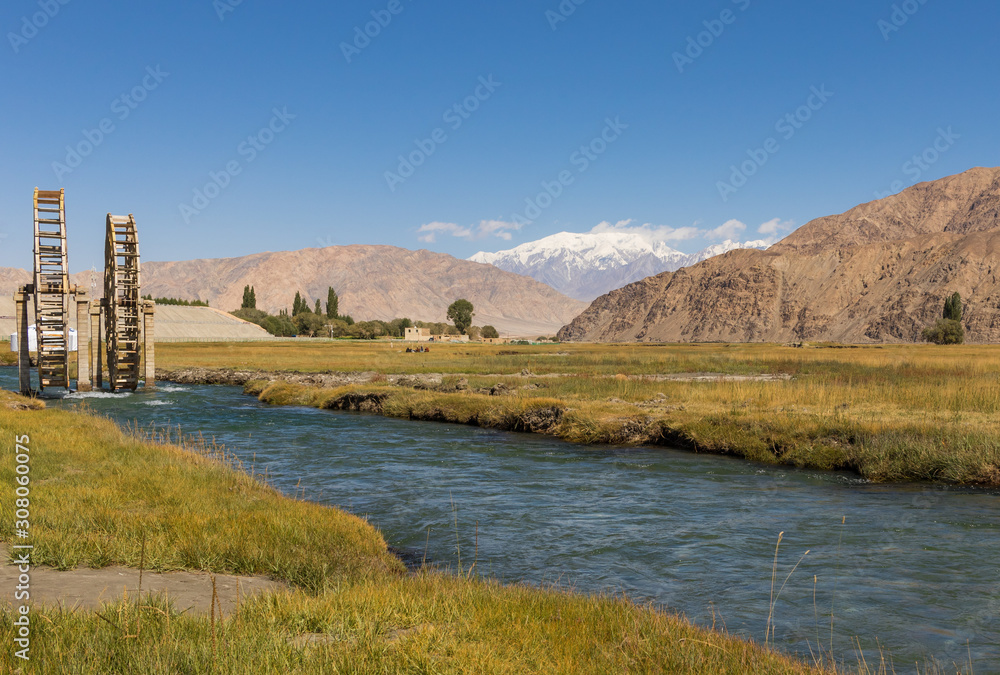 Tashkurgan, China - located 3.500m above the sea level, and last city ...