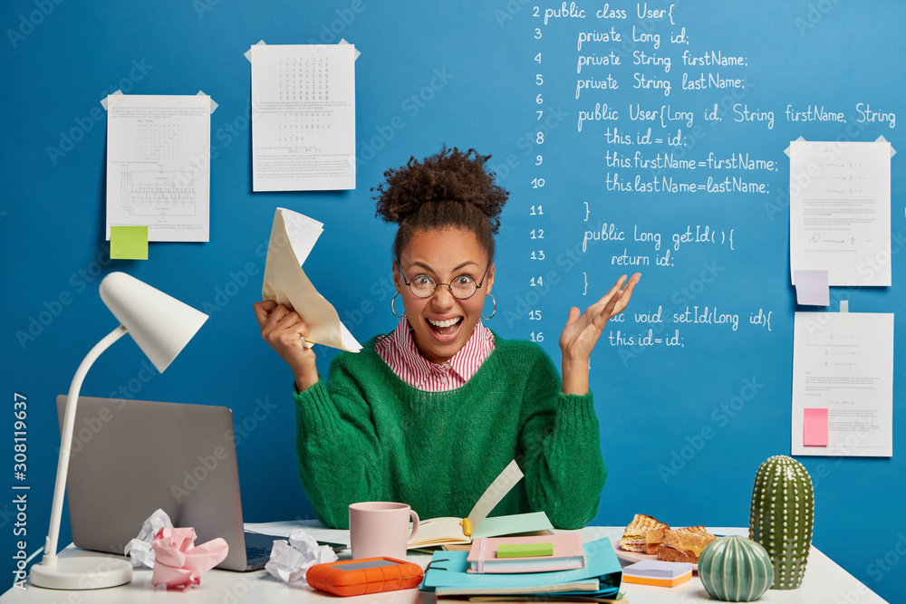 Mad female entrepreneur gets crazy because of much work, screams ...