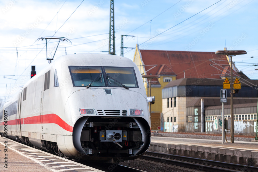 FUERTH / GERMANY - MARCH 11, 2018: ICE 2, intercity-Express train from Deutsche Bahn passes ...