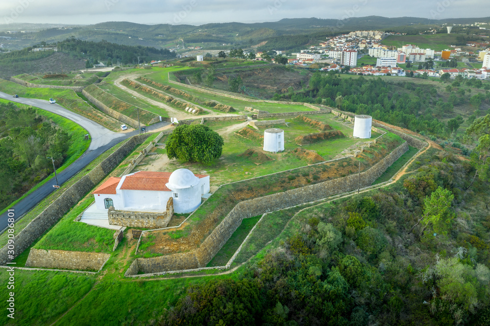 Fotografia do Stock: Aerial view of Fort St. Vincent in Torres Vedras ...