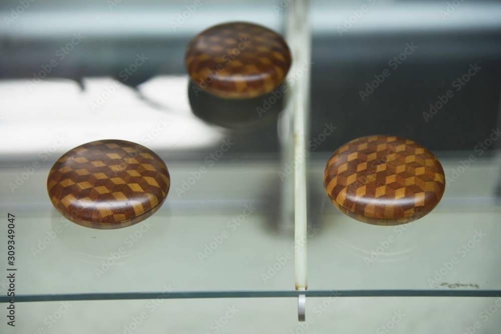 Foto de Hakone Yosegi Zaiku is a traditional Japanese craft that ...