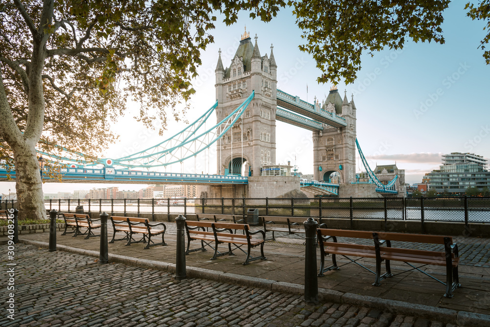 London Bridge At Morning