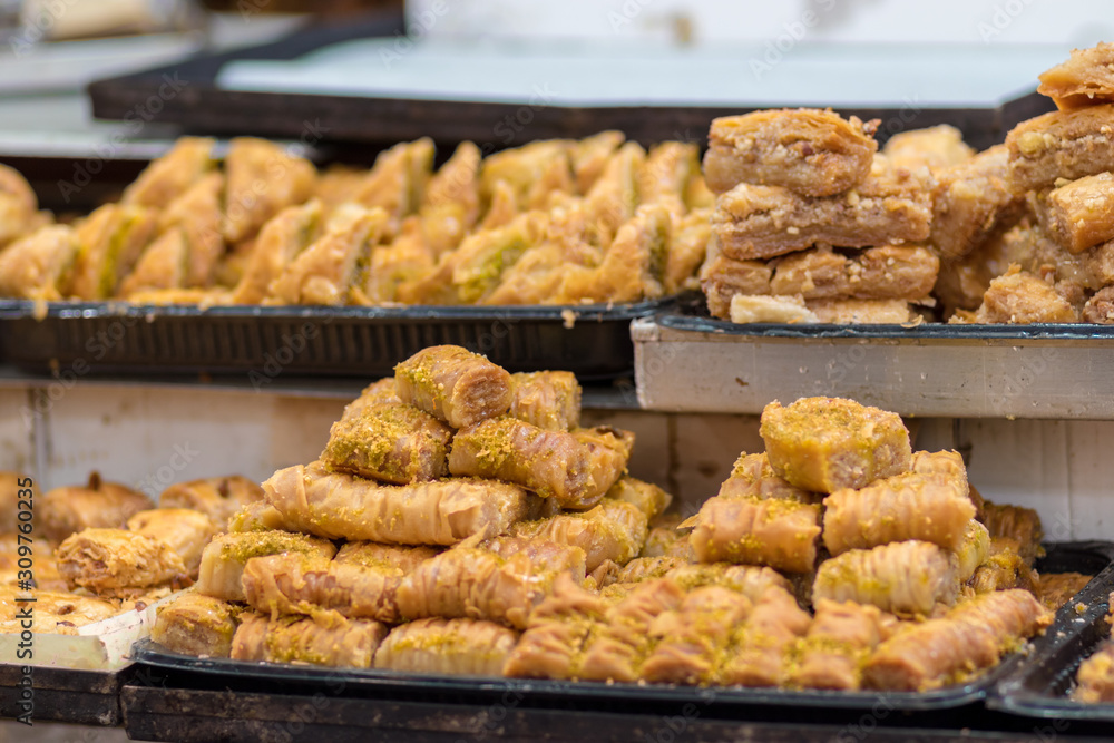 Kanafeh (traditional Middle Eastern dessert. Delicious arabic pastry ...
