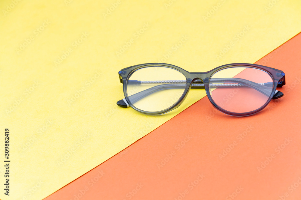 Cool And Creative Eyeglass Images For Designing And Promotional Purpose ...