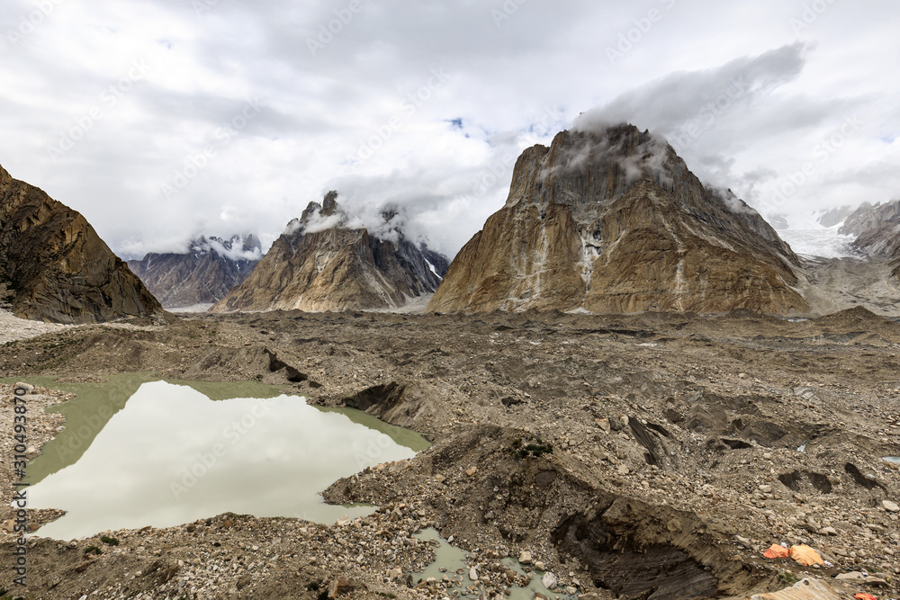 Mountain view from Camp Urdukas on the trek to Concordia, Karakoram ...