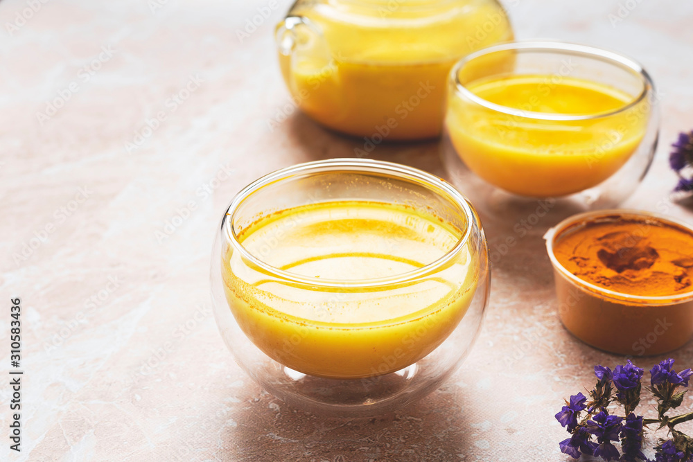 Masala Haldi Doodh. Healthy vegetarian coconut golden milk with ...