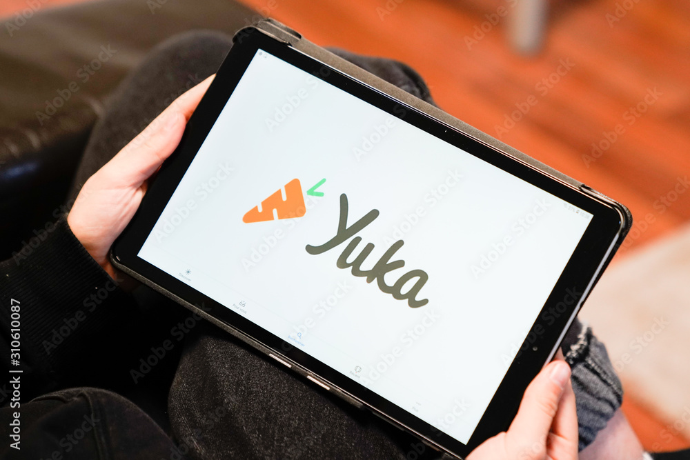 Yuka logo sign screen tablet application mobile app scan for food ...