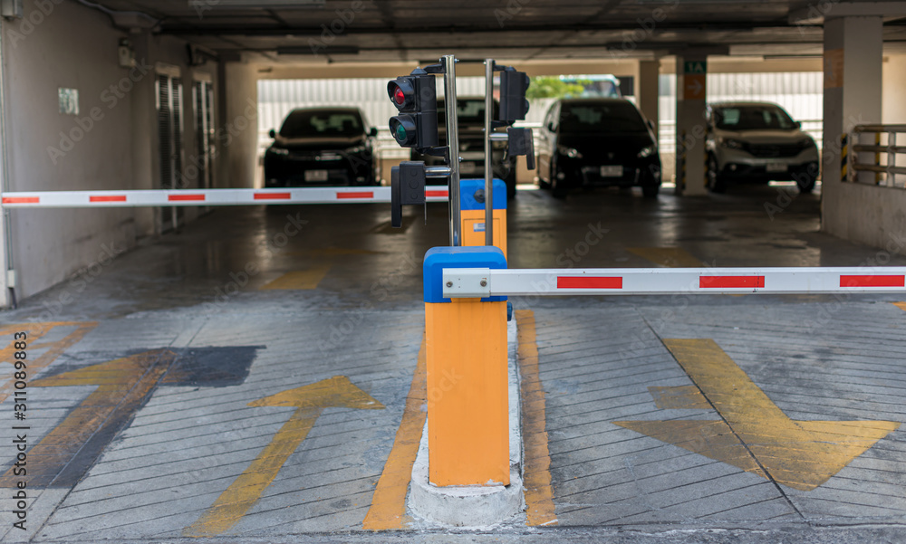 car park automatic entry system.Security system for building access ...