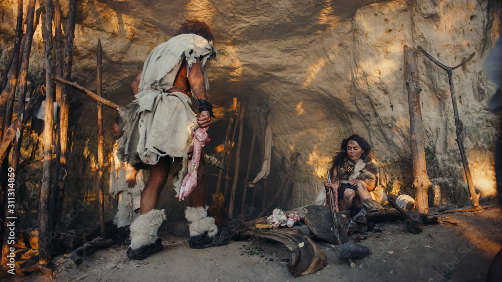 Homo Sapiens Hunting