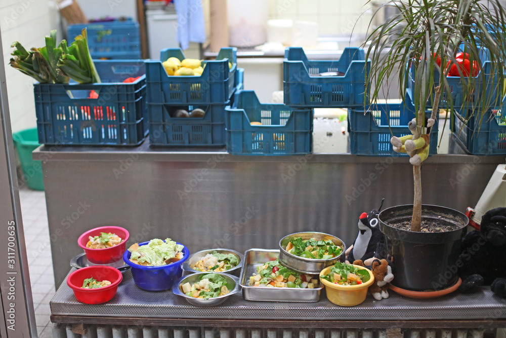Vorbereietes essen im Zoo Narung für Tiere Stock Photo | Adobe Stock