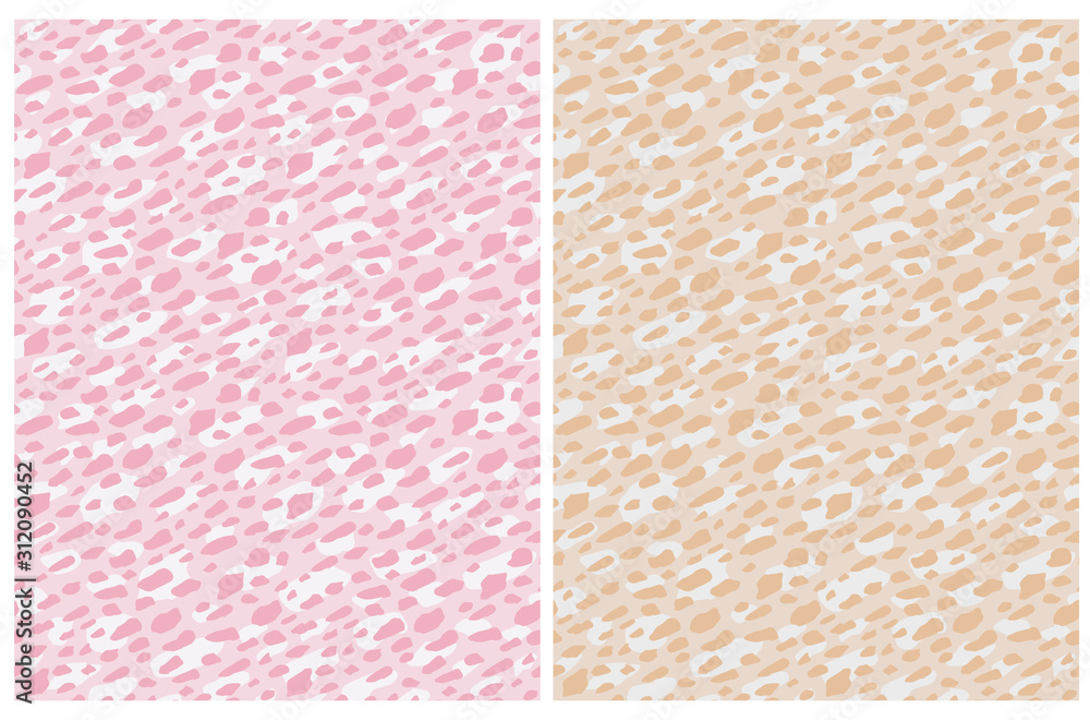 Cute Abstract Spots Seamless Vector Pattern. Tiny Irregular Brush Dots ...