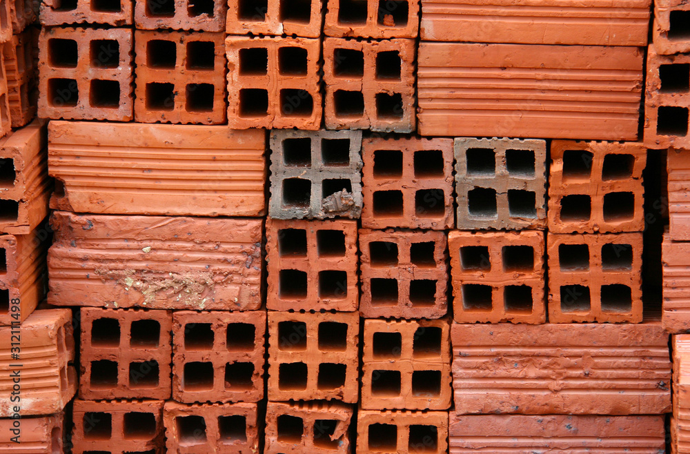 Fotografia do Stock: gleichmäßig und geordnet liegen die rot orangen ...