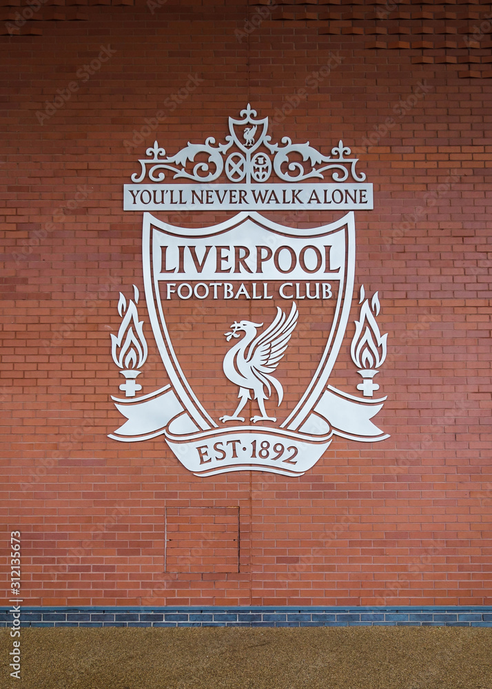 Foto de Liverpool Football Club, club logo on Anfield Stadium do Stock ...