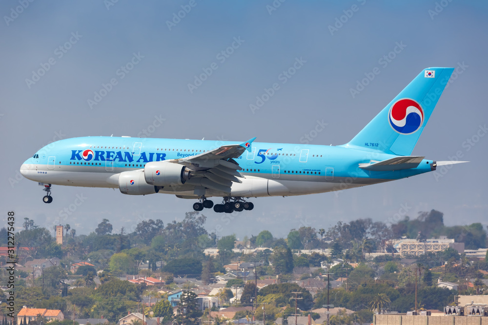 Korean Air Airbus A380-800 airplane Los Angeles airport Stock Photo ...