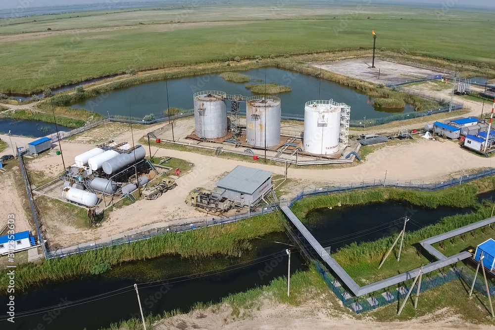Equipment for the drying gas and condensate collection. Top view Stock ...