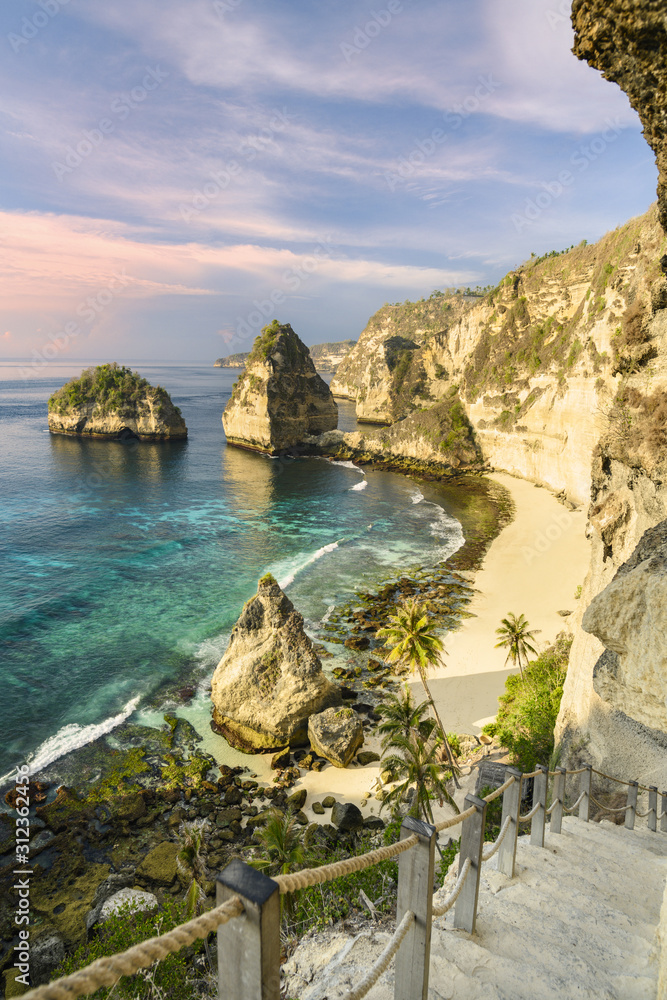 Stunning view of the Diamond Beach bathed by a turquoise sea during a ...