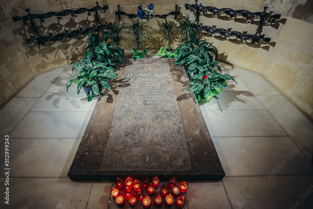 Barcelona, Spain - May 26, 2015. Tomb of Spanish architect Antoni Gaudi ...