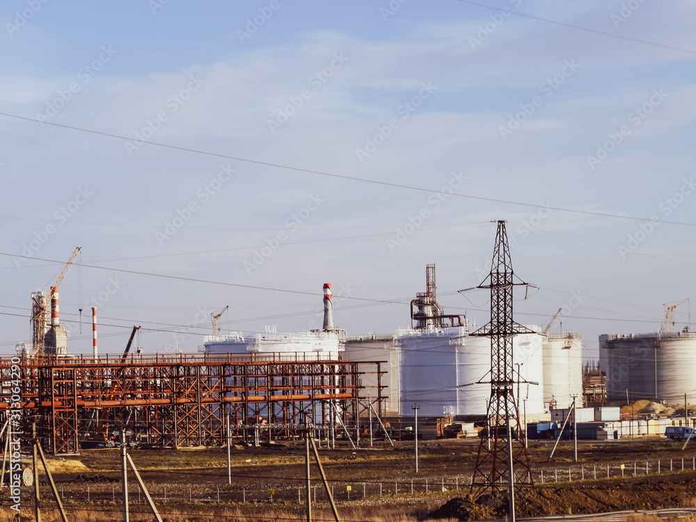 Refinery. Reservoirs for storage of refinery products. Rectification ...