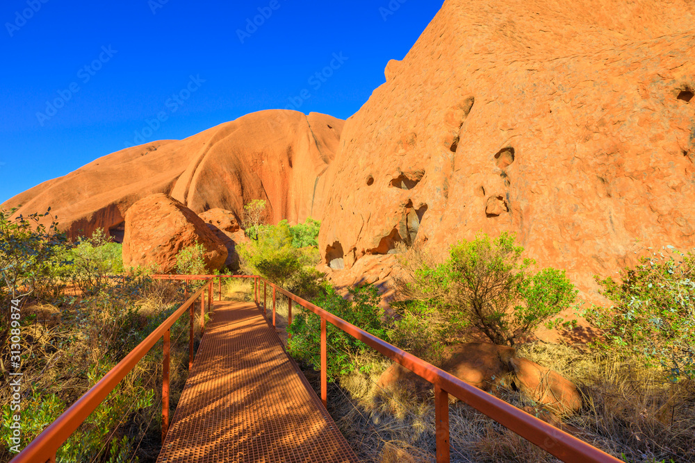Uluru Mala Walk, a popular walk goes from Mala carpark to Kantju Gorge ...