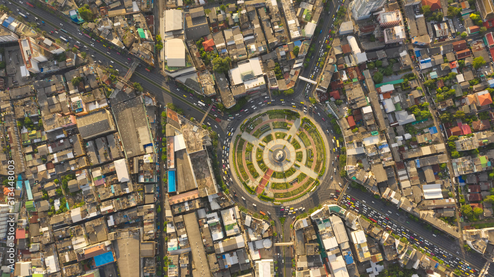 Road roundabout with car lots Wongwian Yai in Bangkok,Thailand. street ...