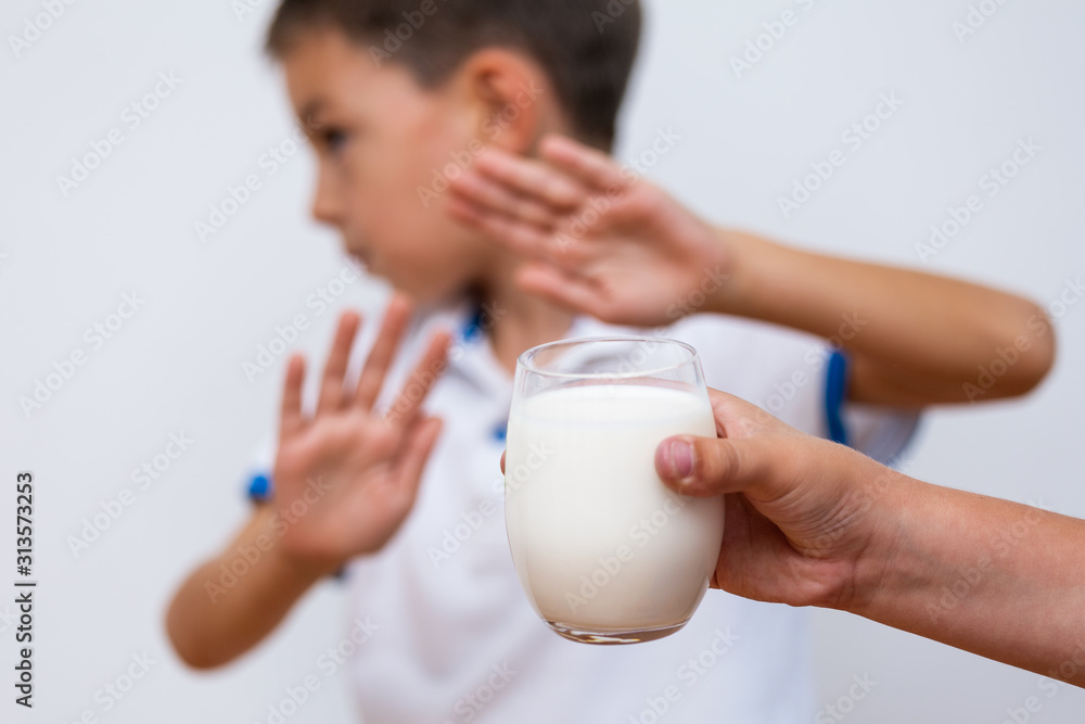 Kid refusing to drink milk. Lactose intolerance. Dairy Intolerant child ...
