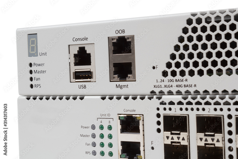 Fiber optic gigabit ethernet switch with SFP module slot and UTP ...