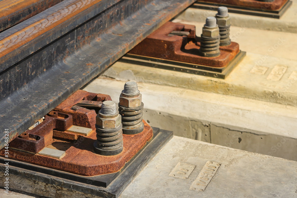 Rail fastener for hold rail with concrete sleeper in Main workshop in ...