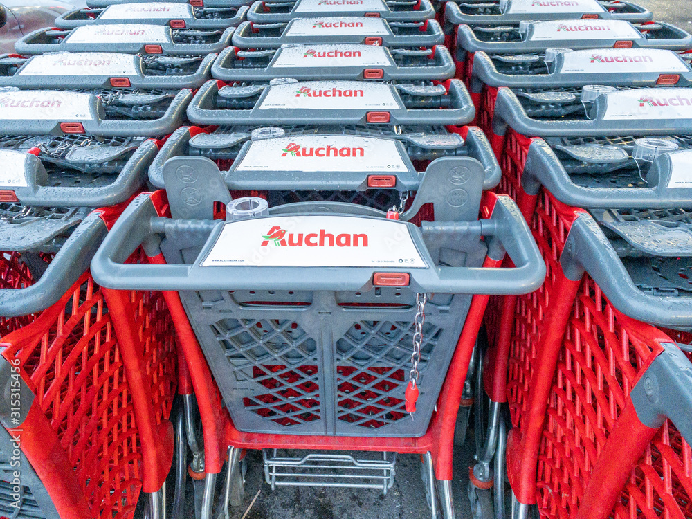 Largest International Hypermarket Chain