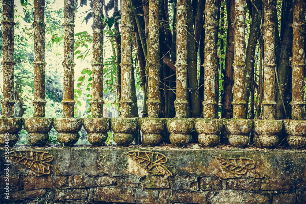 details of stone castle columns in Edward James´s surreal botanical ...