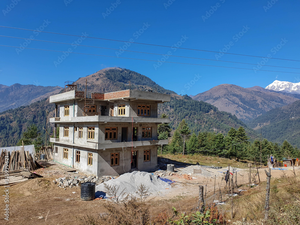 Buiding of a new lodge. Everest base camp trek: from Taksindu to ...