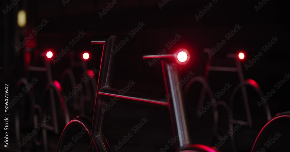 Vidéo Stock Close-up 4K cinema camera shot with parallax motion and ...