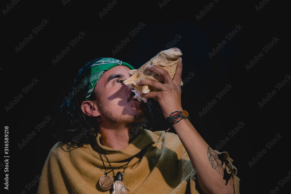 Prehispanic Mexican healer called "Curandero" Ritual healer calling for ...
