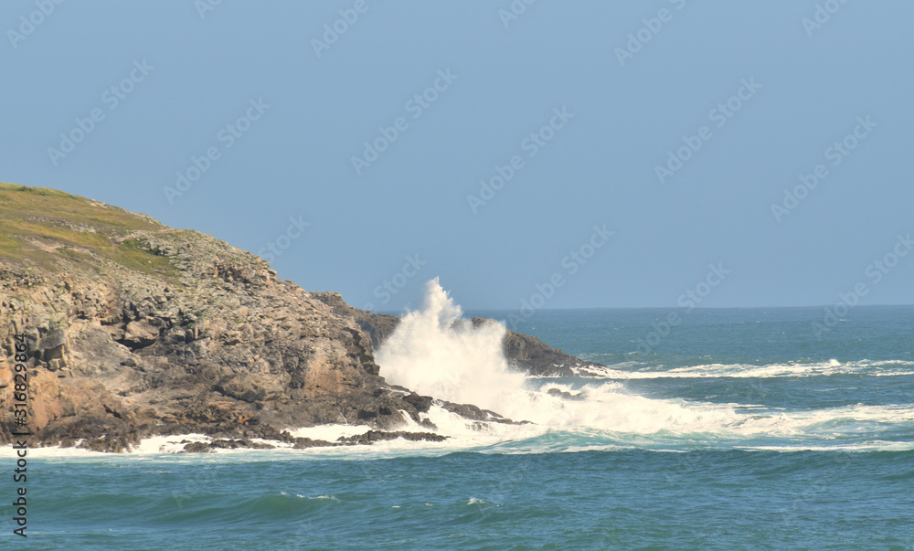 La Bretagne son rivage ses rochers ses falaises ses chemins côtiers ses ...