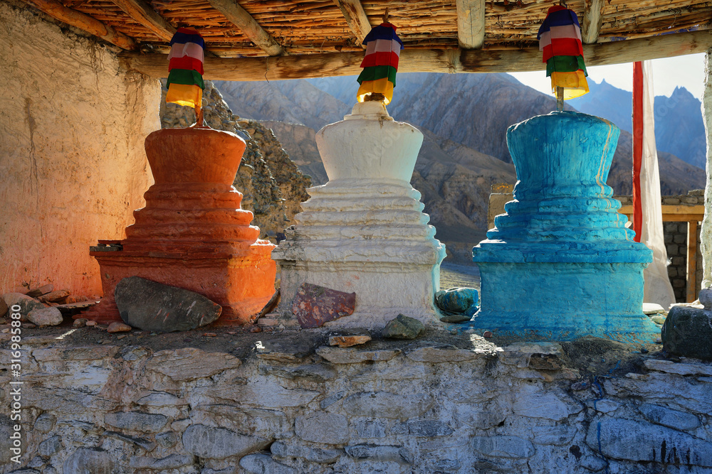 Buddhist Stupas with bright colors in Markha valley trek in Ladakh ...