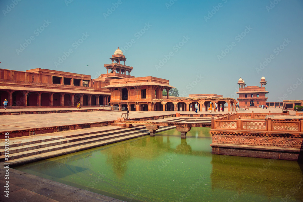 Historic Mughal Indian architecture - Anup Talao at Fatehpur Sikri Agra ...